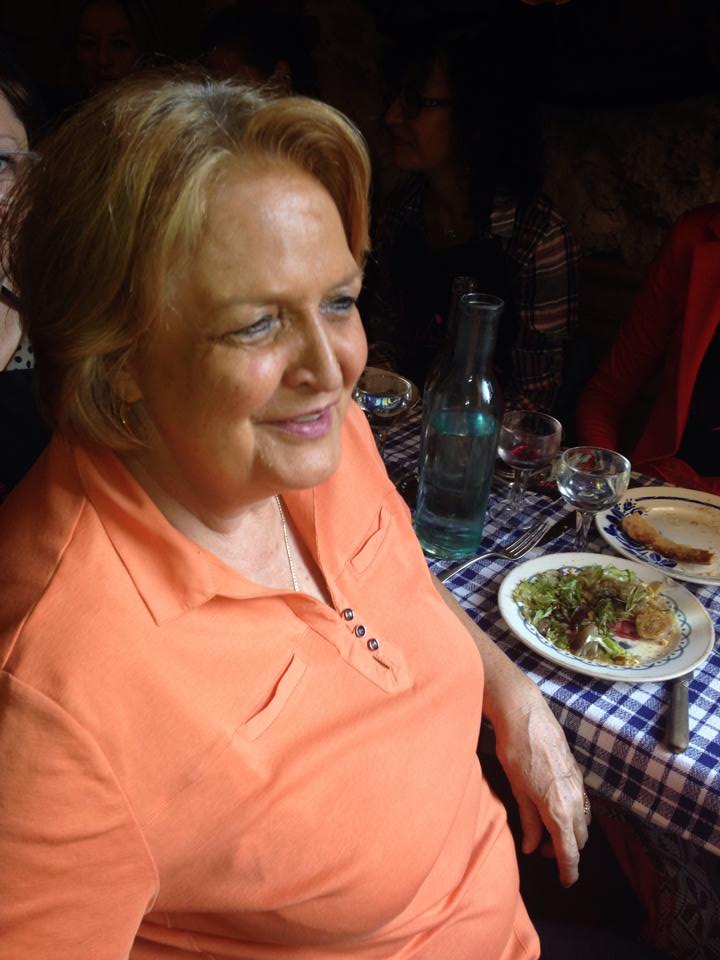 Arlette Hugon, une vraie mÃ¨re lyonnaise ayant dÃ©butÃ© en 1968 dans ...